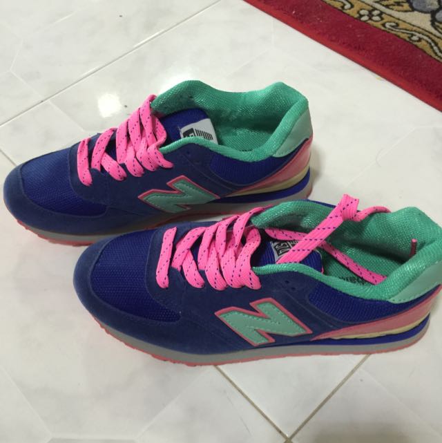 NB Shoe, Women's Fashion, Footwear, Sneakers on Carousell