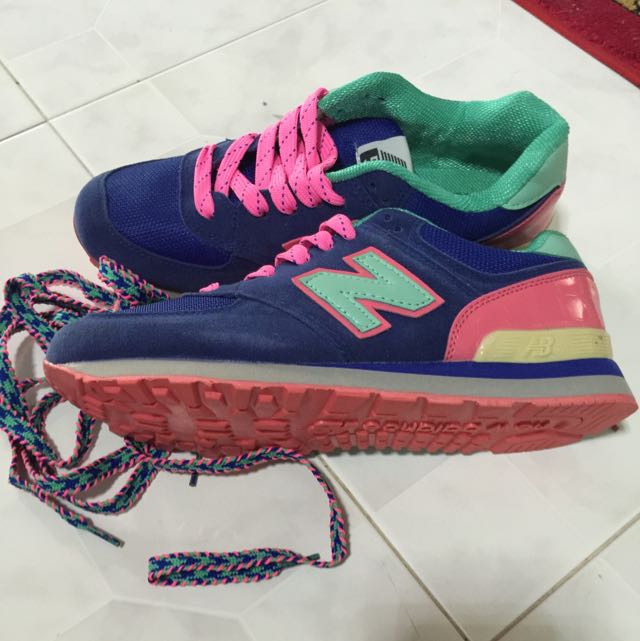 NB Shoe, Women's Fashion, Footwear, Sneakers on Carousell