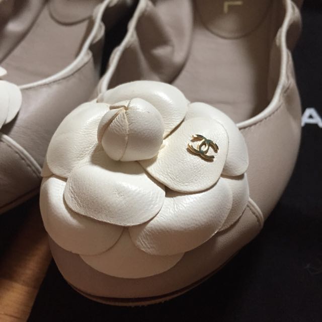 Authentic Chanel Shoes 39c almost new, Luxury, Sneakers & Footwear on ...