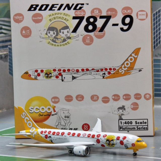 Singapore Airlines, Scoot Boeing 787-9 Dreamliner 9V-OJE 'Maju-la' 1/ ...