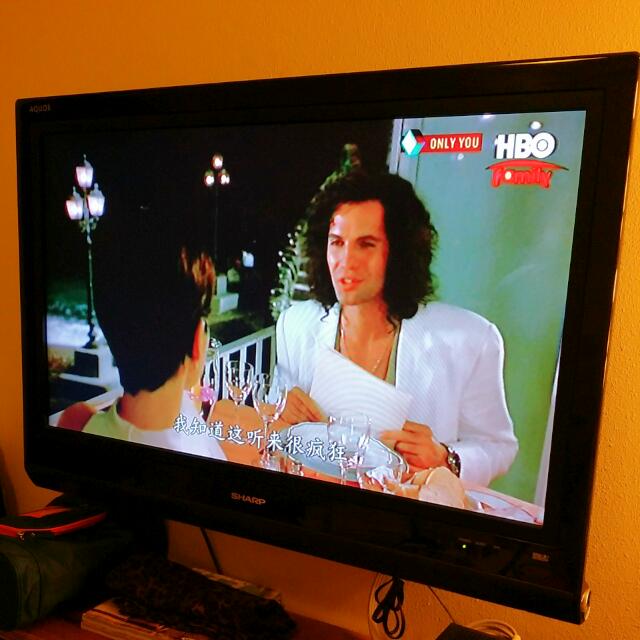 Sharp LC-32D30M 32" Multi-System LCD TV 32" DESIGNER SERIES AQUOS LCD ...