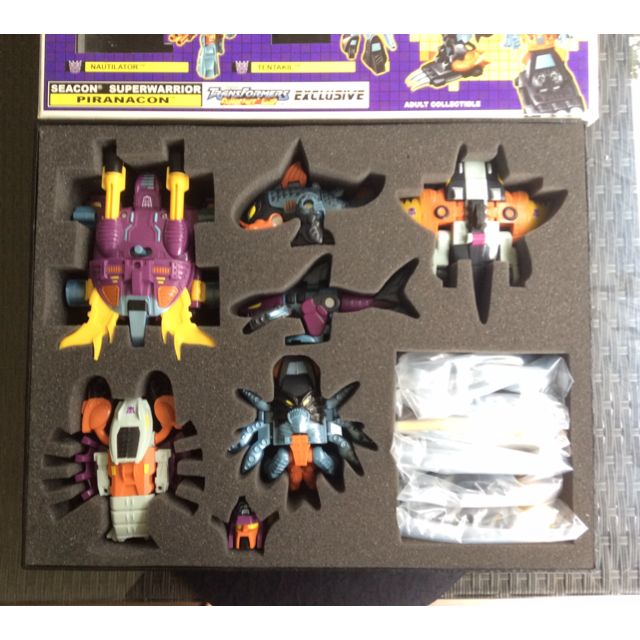 Transformers Timelines Collectors' Club Exclusive Seacons Superwarrior ...