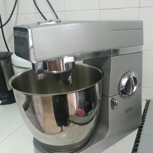 Kenwood Mixer KM 800, TV & Home Appliances, Kitchen Appliances, Hand ...