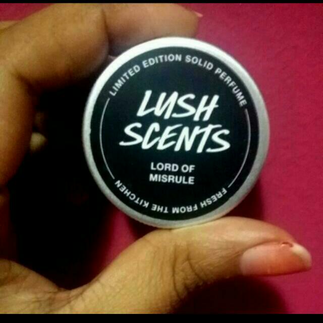 Lush Brand New Lord Of Misrule Solid Perfume, Women's Fashion, Jewelry ...