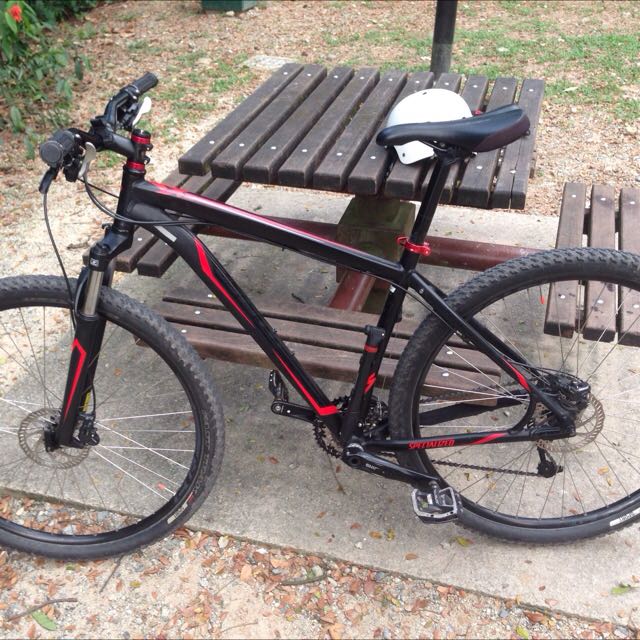 Specialized 29er, Sports Equipment, Bicycles & Parts, Bicycles on Carousell
