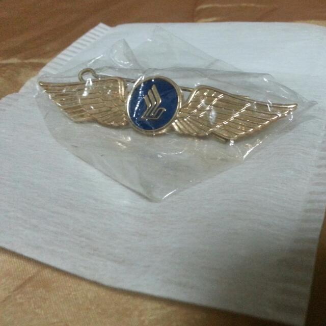 Singapore Airlines SIA SQ Pilot Captain Wings Flight Brevet Insignia ...