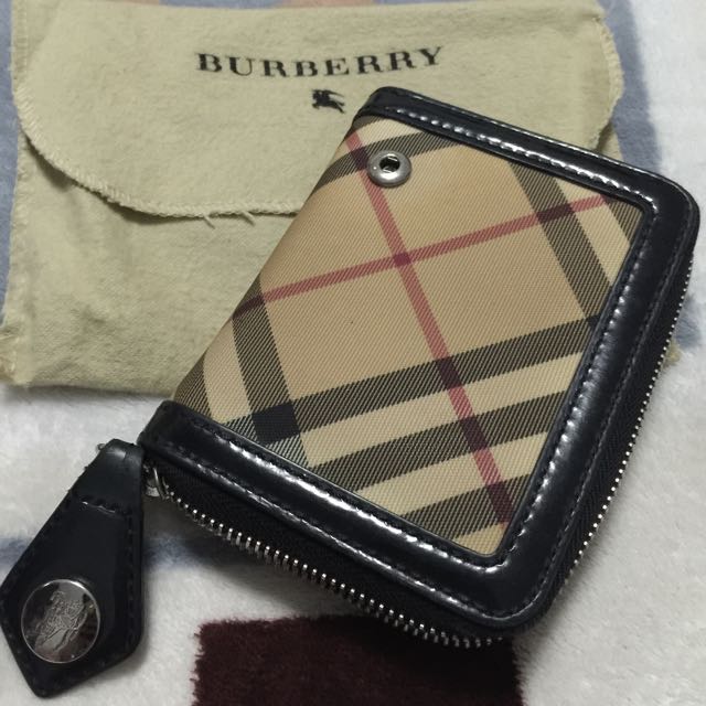 **Reserved**Burberry Wallet (Authentic), Women's Fashion, Bags ...