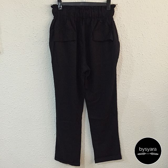Eli Pants: Black, Women's Fashion, Bottoms, Other Bottoms on Carousell