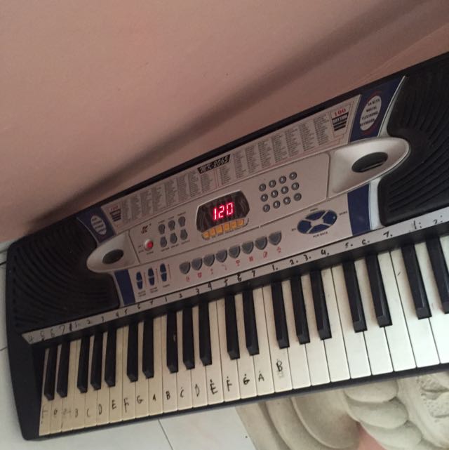 Electric Keyboard, Hobbies & Toys, Music & Media, Music Accessories on ...