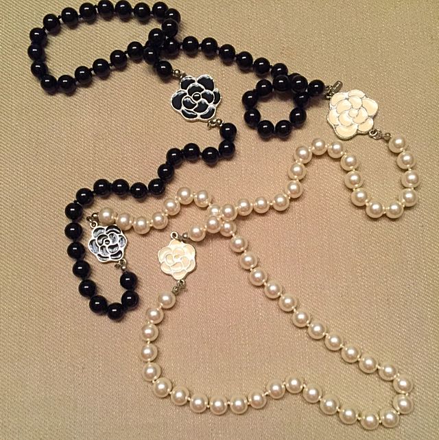 Very Lovely "Mary Quant" Black And White Pearl Necklace, Women's ...