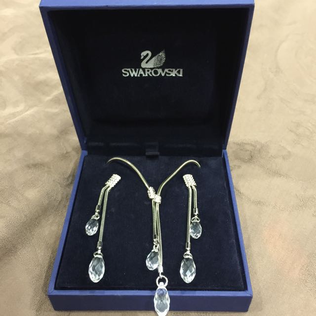 Swarovski Set, Luxury, Accessories on Carousell