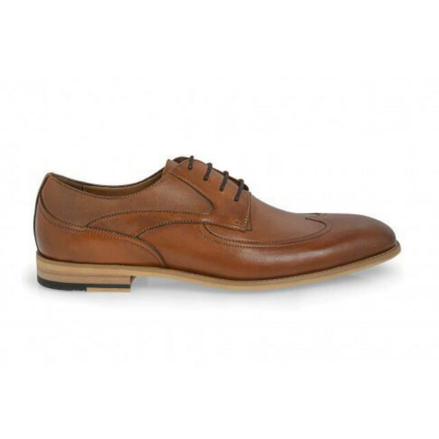 Pedro Leather Shoe, Men's Fashion, Footwear, Casual shoes on Carousell