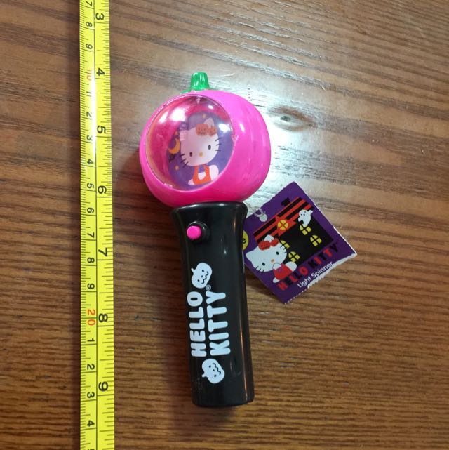 Hello Kitty Light Spinner, Hobbies & Toys, Toys & Games on Carousell