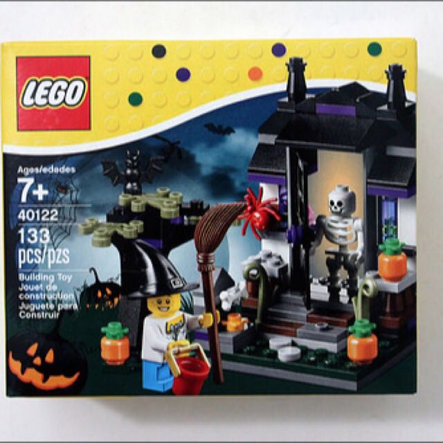 Lego 40122 Trick Or Treat, Hobbies & Toys, Toys & Games on Carousell