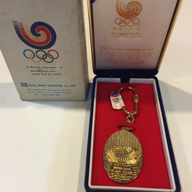 Official 1988 Seoul Olympics Keychain, Hobbies & Toys, Memorabilia ...