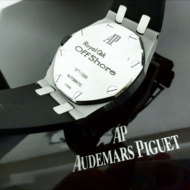 Authentic Audemars Piguet Rubber Clad, Luxury, Watches on Carousell