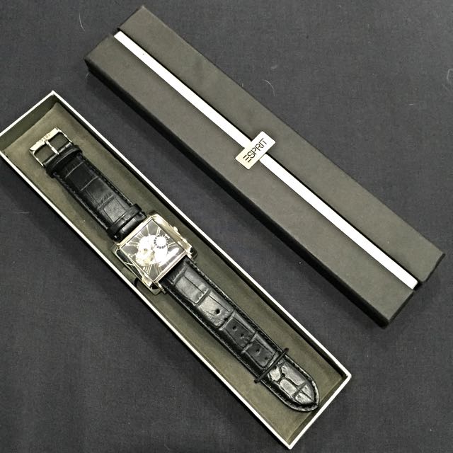 Esprit Leather Strap Watch, Mobile Phones & Gadgets, Wearables & Smart ...