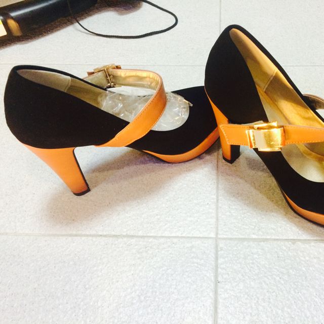 Side Strapped 4.5 Inched Heels, Women's Fashion, Footwear, Heels on ...
