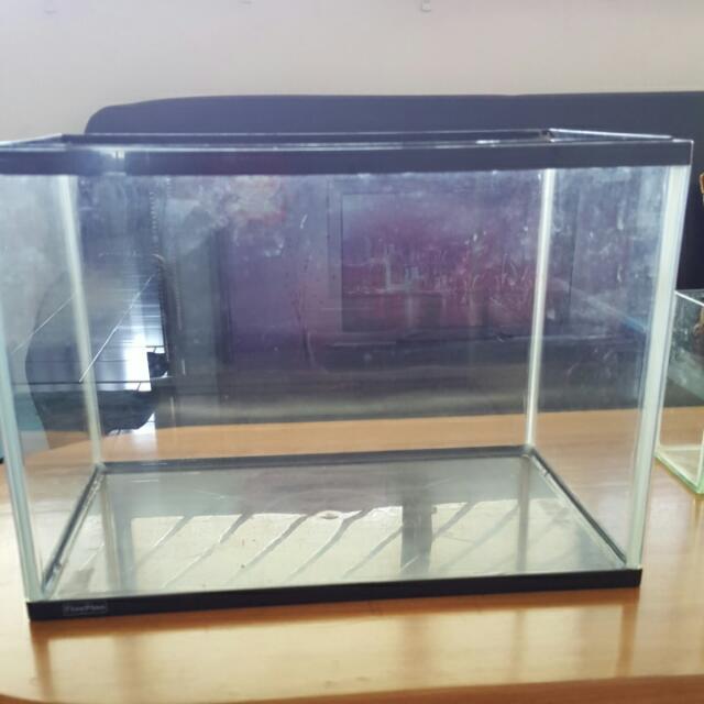 1.5ft Five plan Fish Tank, Pet Supplies, Homes & Other Pet Accessories ...
