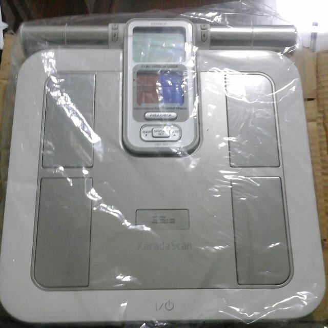 OMRON Karada Scan Weighing Scale, Everything Else on Carousell