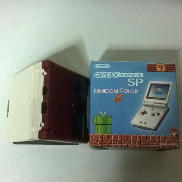 Rare Discontinued Gameboy Advance SP (GBA SP) Famicom Limited Edition ...
