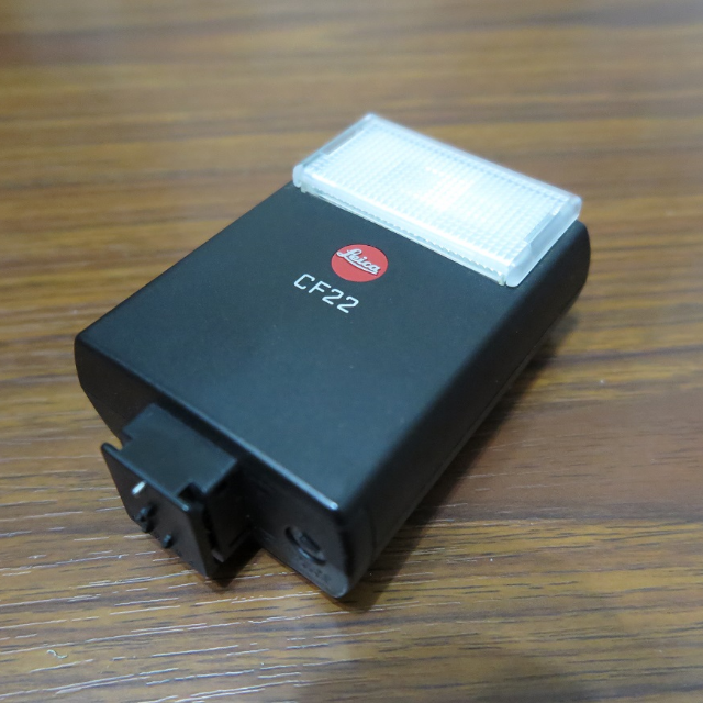 【出售】LEICA 萊卡 CF22 閃光燈 FOR D-LUX V-LUX (9.5成新), 電腦及科技產品, 印表機及影印機在旋轉拍賣