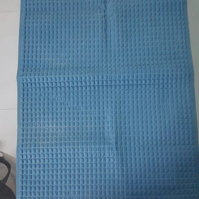 Newborn Baby Rubber Mat, Babies & Kids, Bathing & Changing, Changing ...