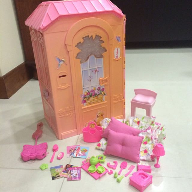 Barbie Magic Key Doll House, Hobbies & Toys, Toys & Games on Carousell