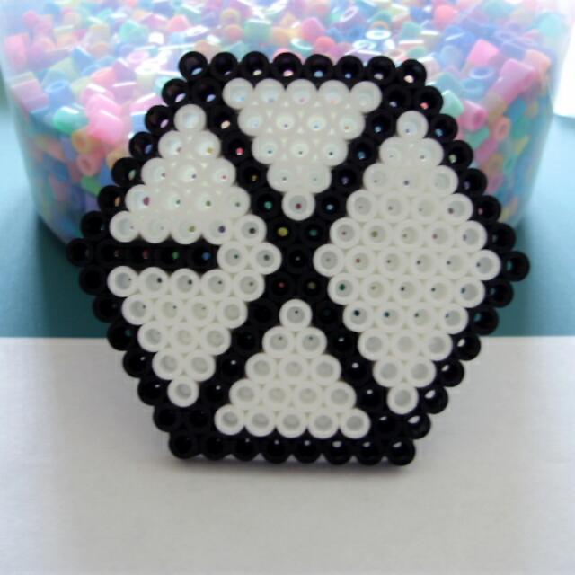 EXO Logo Pyssla Beads Keychain, Hobbies & Toys, Memorabilia ...