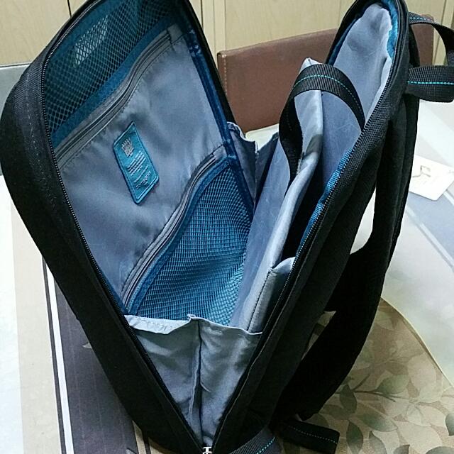 Preloved Samsonite Laptop Backpack, Sports Equipment, Exercise ...