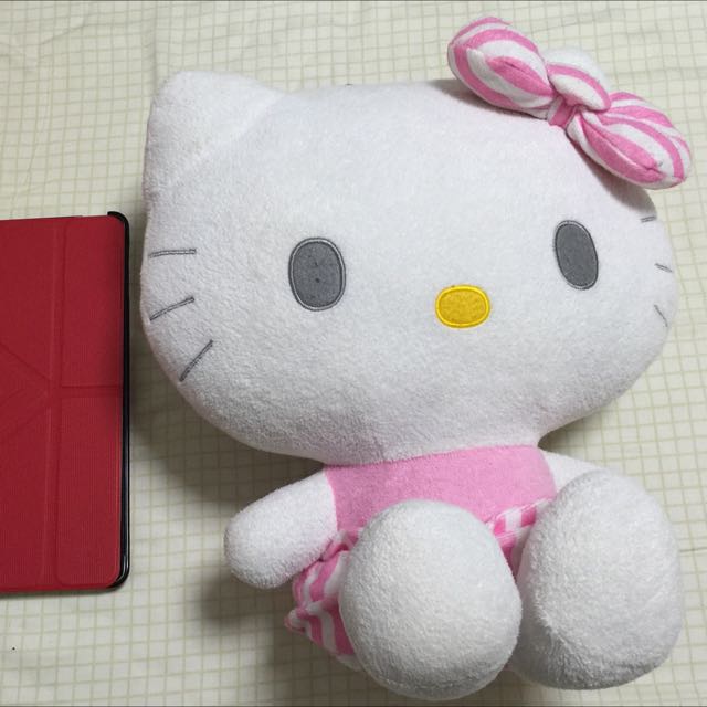 Hello Kitty soft toy, Hobbies & Toys, Toys & Games on Carousell