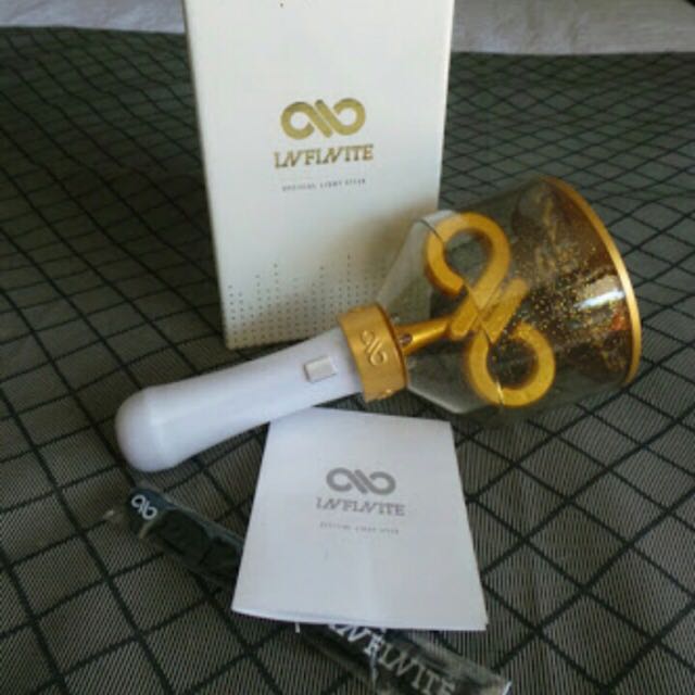 (on-site) INFINITE OFFICIAL LIGHTSTICK 2015, Women's Fashion, Watches ...