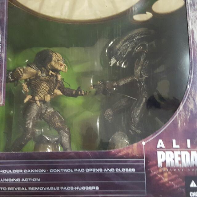 Rare Alien Vs Predator Deluxe Box Set Movie Maniac, Hobbies & Toys ...