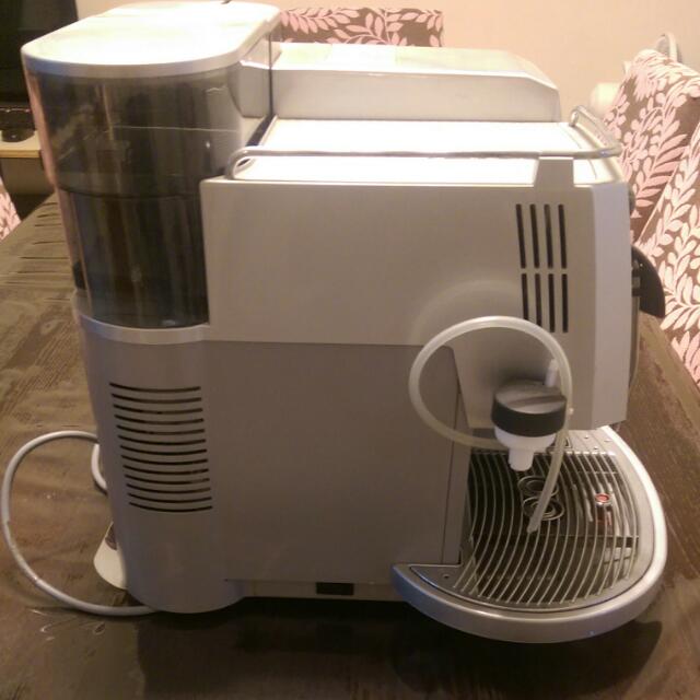 Saeco Royal Professional Espresso Coffee Machine, TV & Home Appliances ...