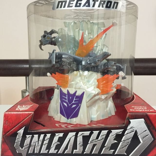 Transformers Unleashed Turnarounds ( Megatron ), Hobbies & Toys, Toys ...