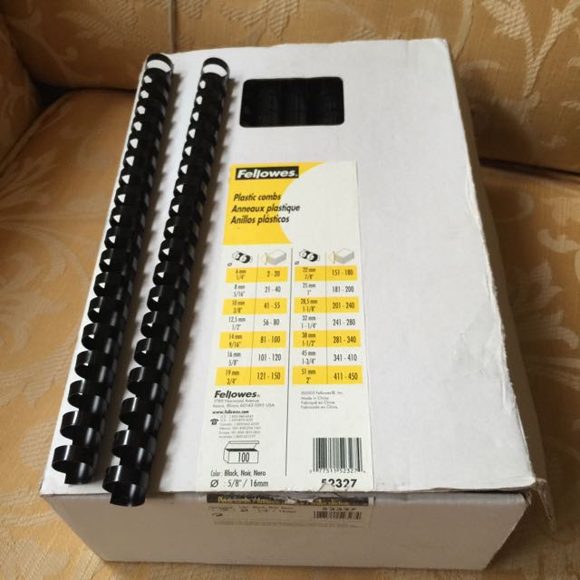 Plastic Comb Binding Spine, Hobbies & Toys, Stationery & Craft, Craft ...