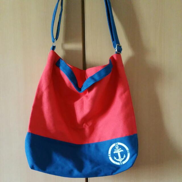 Bn Bossini Sling Bag, Women's Fashion, Bags & Wallets, Cross-body Bags ...