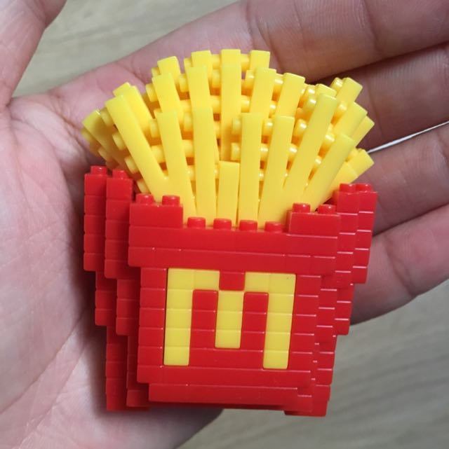 McDonald's x Nanoblock Week 1 Big Mac & French Fries, Hobbies & Toys ...
