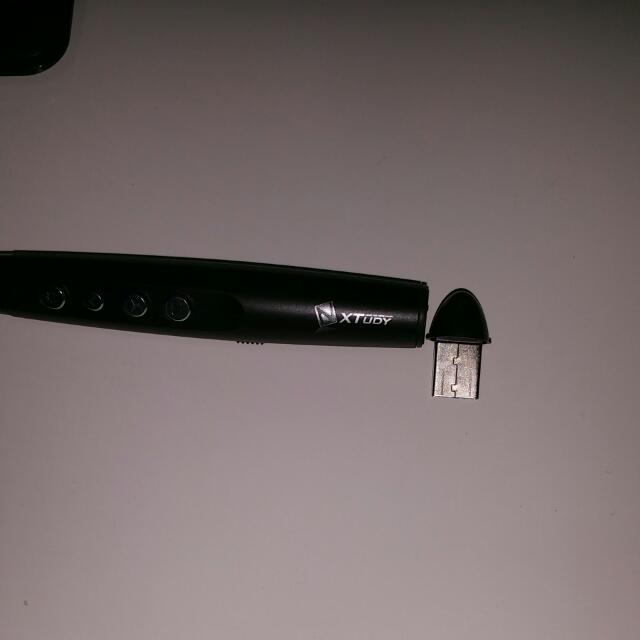 XTUDY Presentation Clicker with Laser Pointer, Computers & Tech, Parts ...