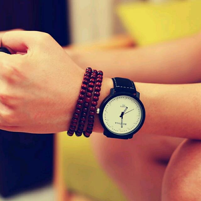 Vintage Wrist Watch Simple (Preorder), Women's Fashion, Watches ...