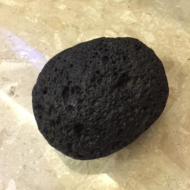 Extremely Rare And Big Tektite ! Only Piece, Women's Fashion, Jewelry ...