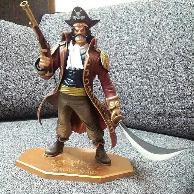 One Piece Gold Roger Figurine, Hobbies & Toys, Toys & Games on Carousell
