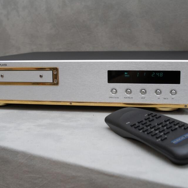Fs Hi End Musical Fidelity CD Player, Hobbies & Toys, Music & Media ...