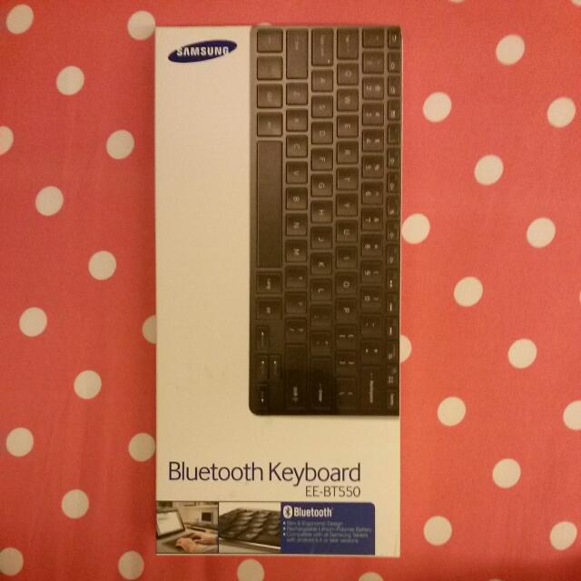 Samsung Bluetooth Keyboard EE-BT550, Everything Else on Carousell
