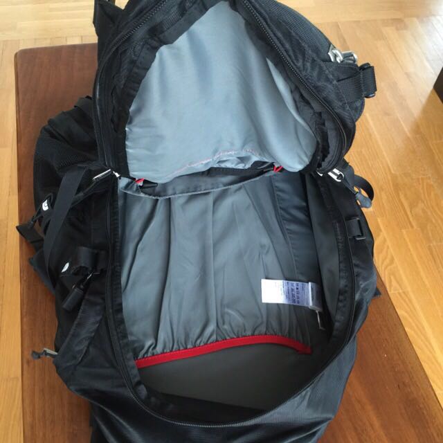 Northface Solaris 40 Backpack, Sports Equipment, Hiking & Camping on ...