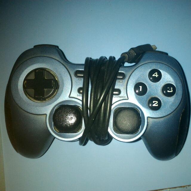 Logitech Controller, Hobbies & Toys, Toys & Games on Carousell