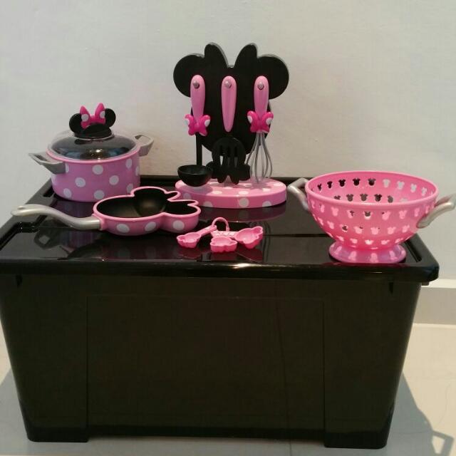 Minnie Mouse Cooking Set, Hobbies & Toys, Toys & Games on Carousell