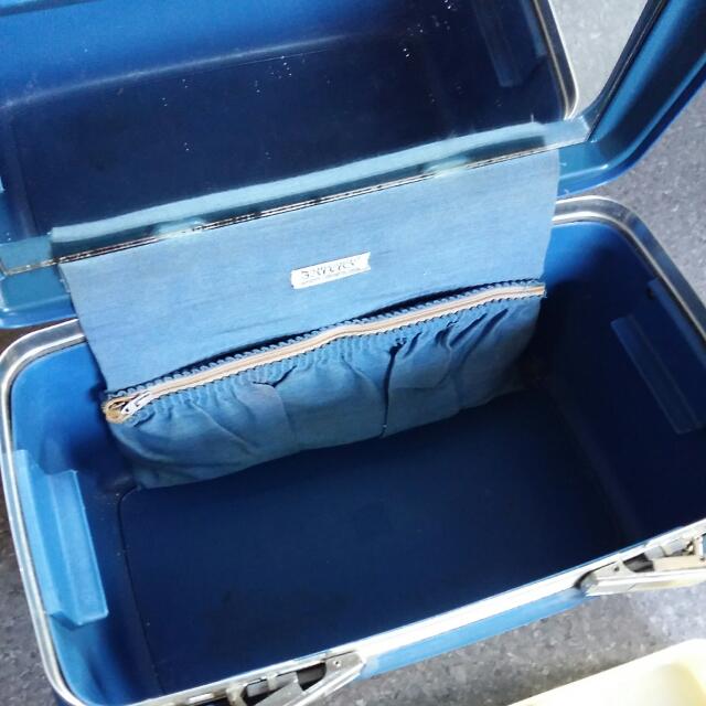 Vintage Samsonite SATURN Travel Case, Hobbies & Toys, Memorabilia ...