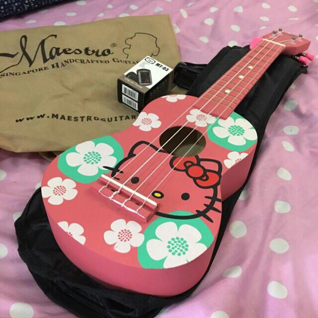 Hello Kitty Kaka Ukelele, Hobbies & Toys, Memorabilia & Collectibles ...