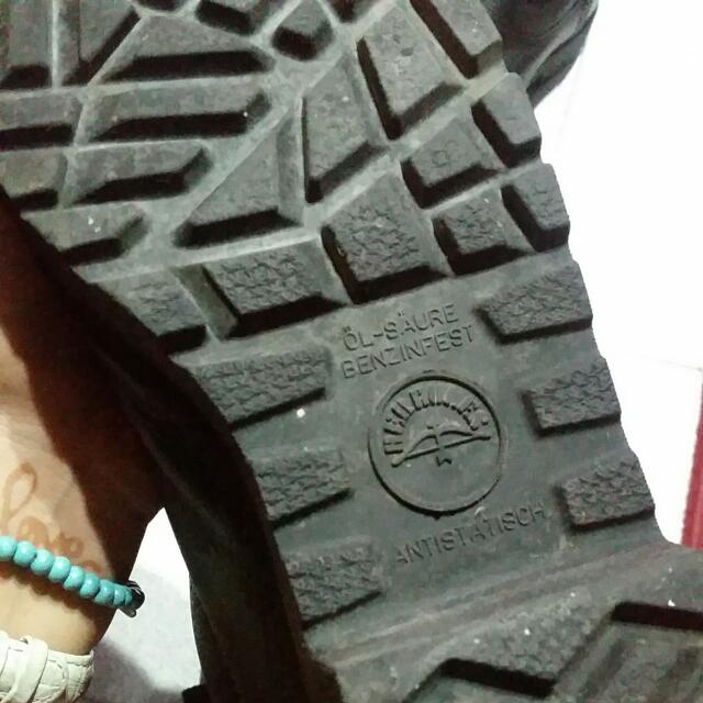 Hercules Firefighting Boot, Men's Fashion, Footwear, Boots on Carousell